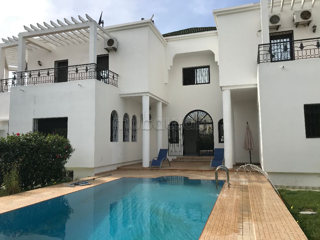 Magnifique villa avec piscine à Rabat - Mubawab