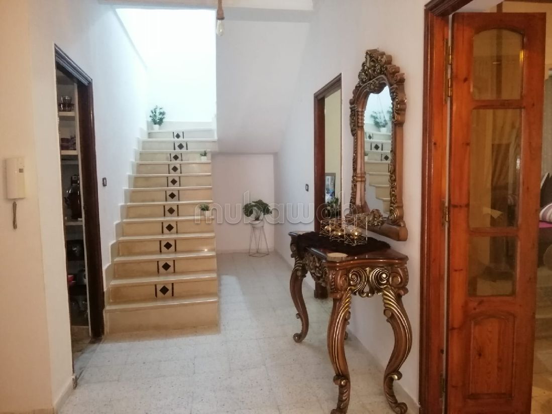 A vendre une villa à El Mourouj 5 - Mubawab