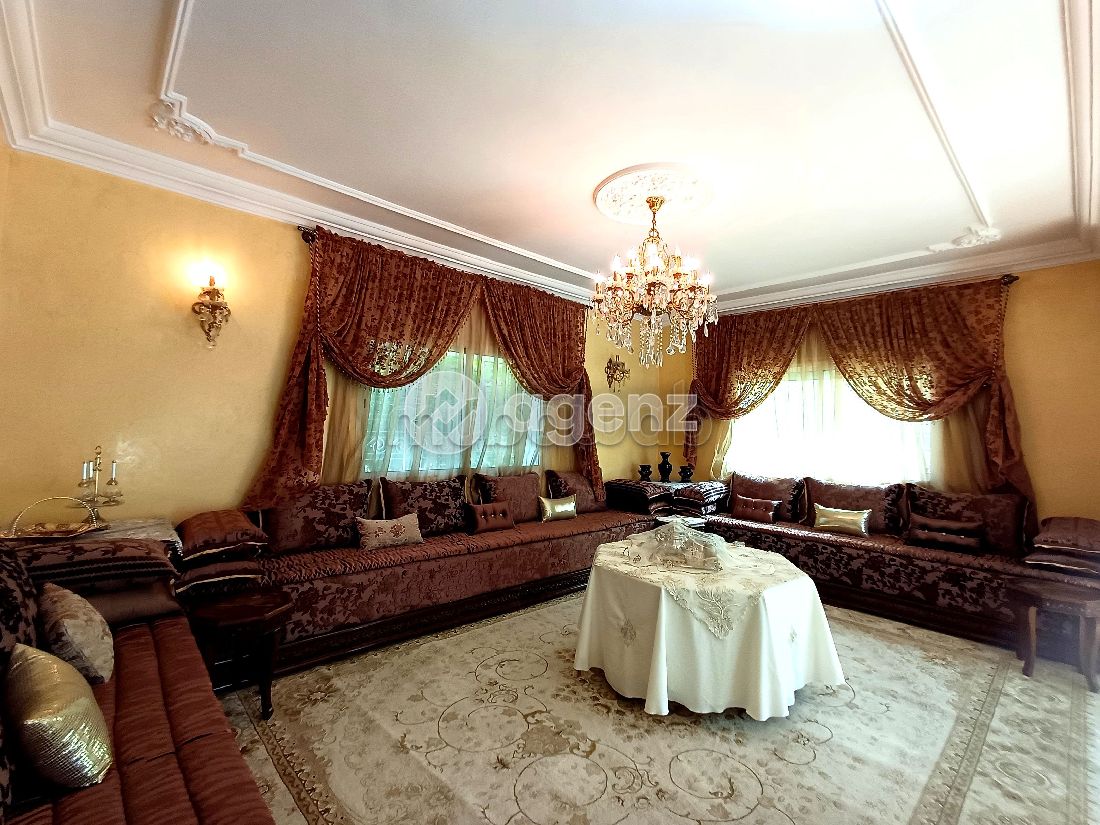 Villa à vendre 500 m², 4 chambres Hamria Meknès - Mubawab